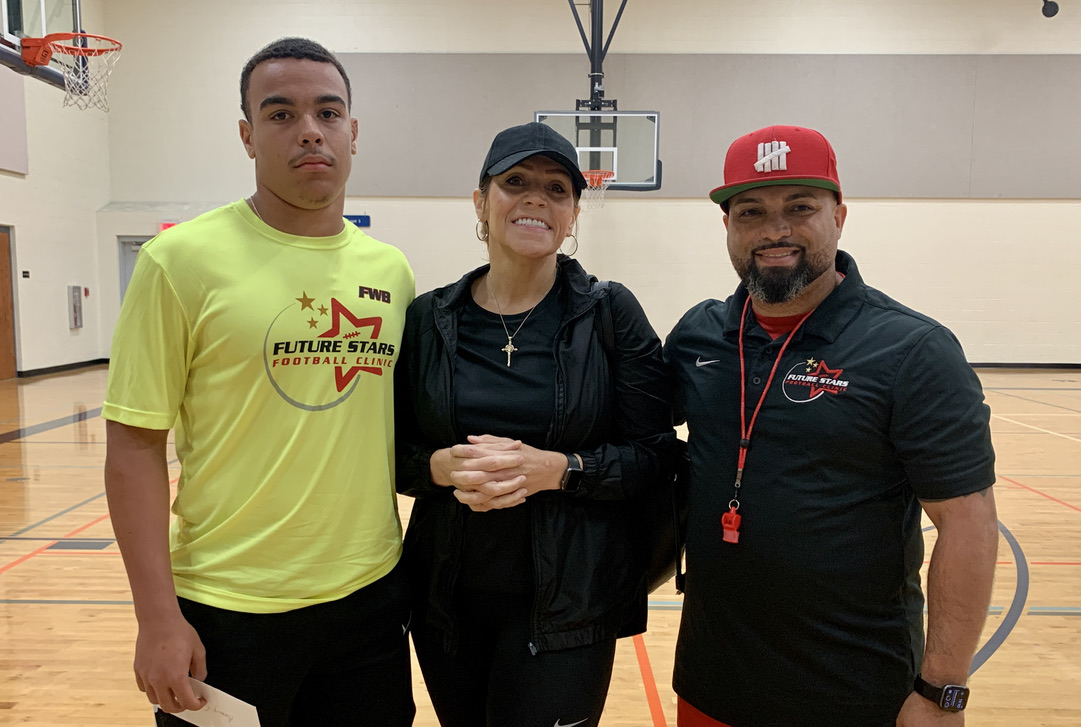 Donate for Cleats 4 Stars – Future Stars Sports Clinic